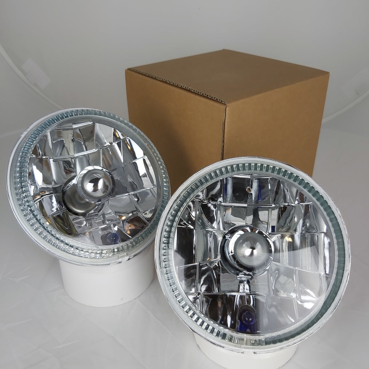 5¾" Crystal with LED Halo Ring – Old School LED